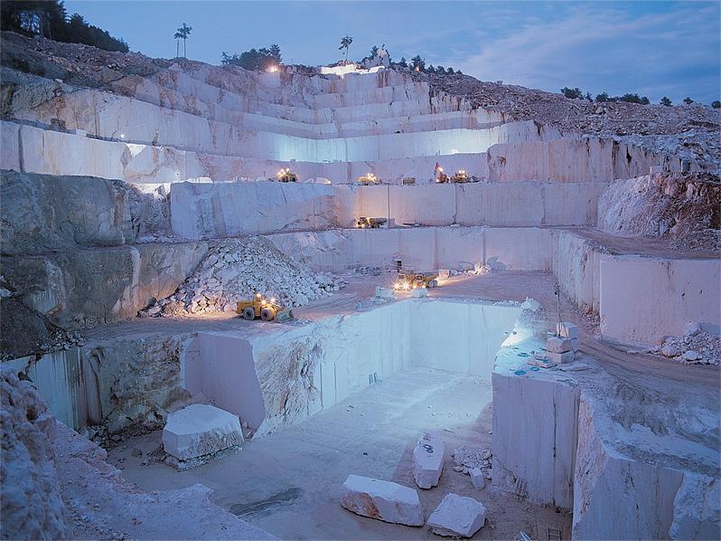 Travertine - The World Of Stone