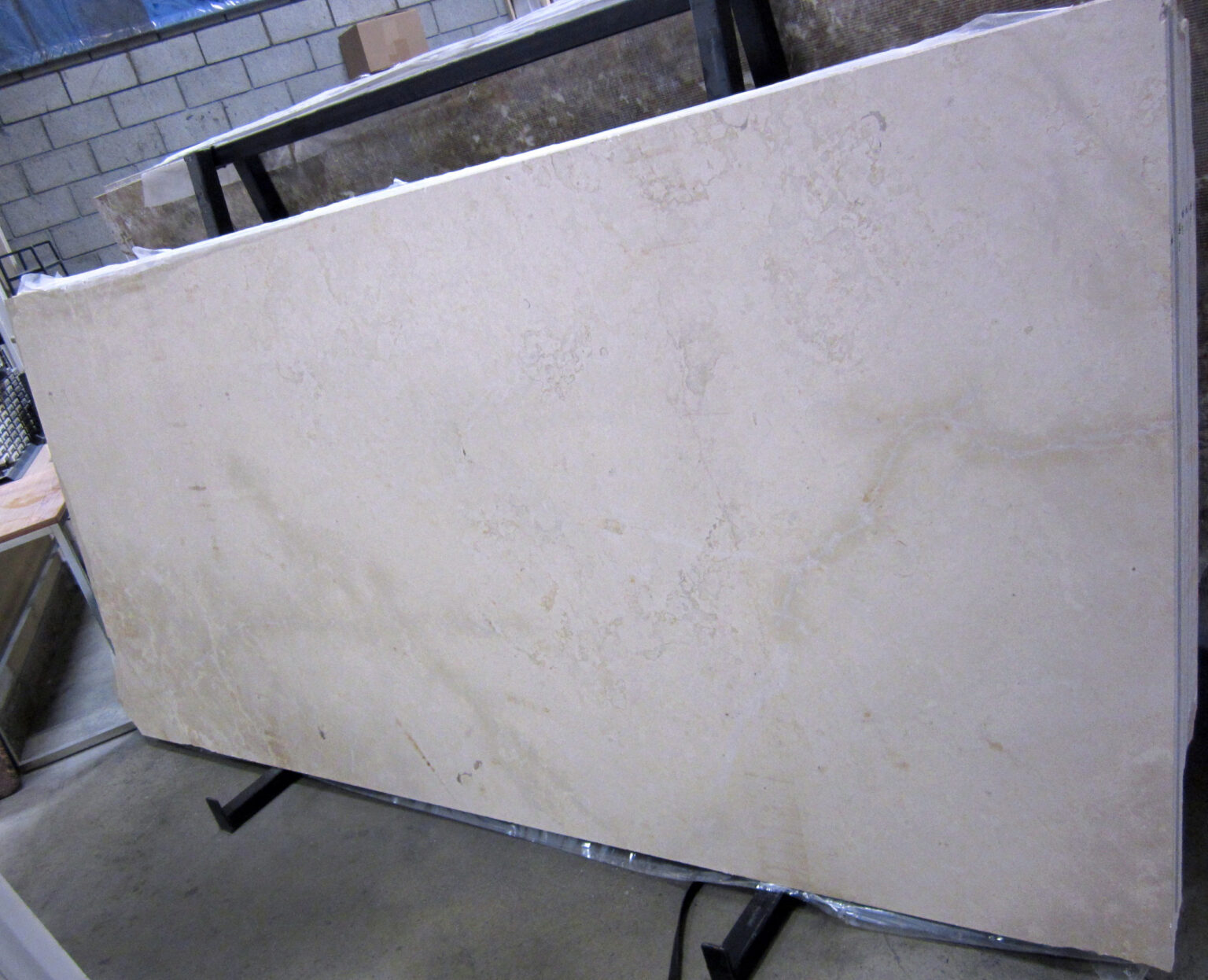 Lagos Gold / Nova Gold Limestone - The World Of Stone