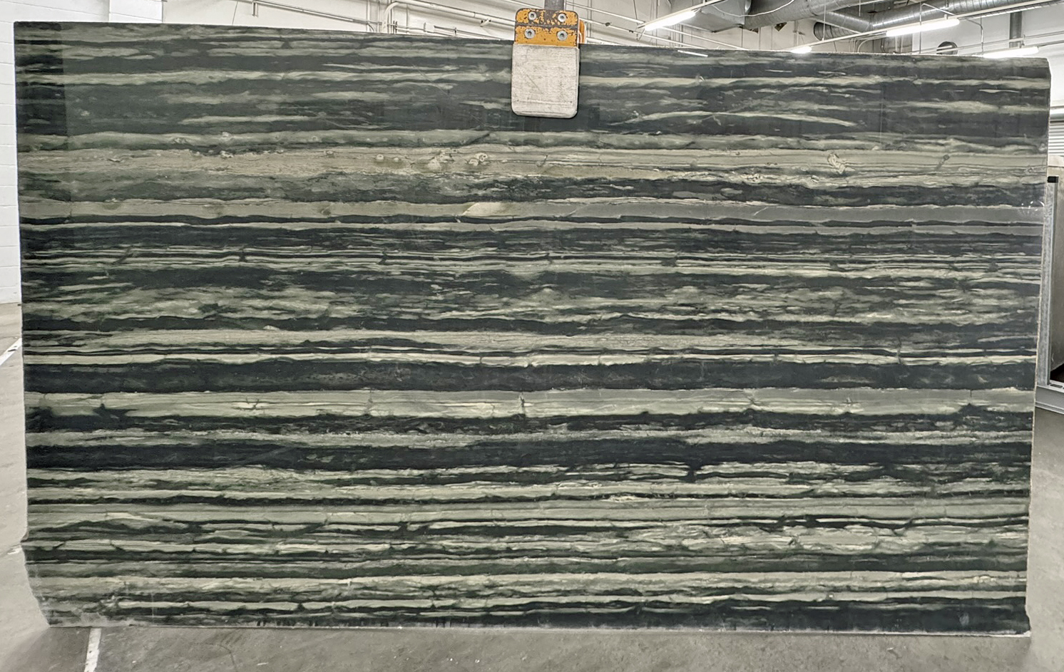 Verde Bamboo - The World Of Stone
